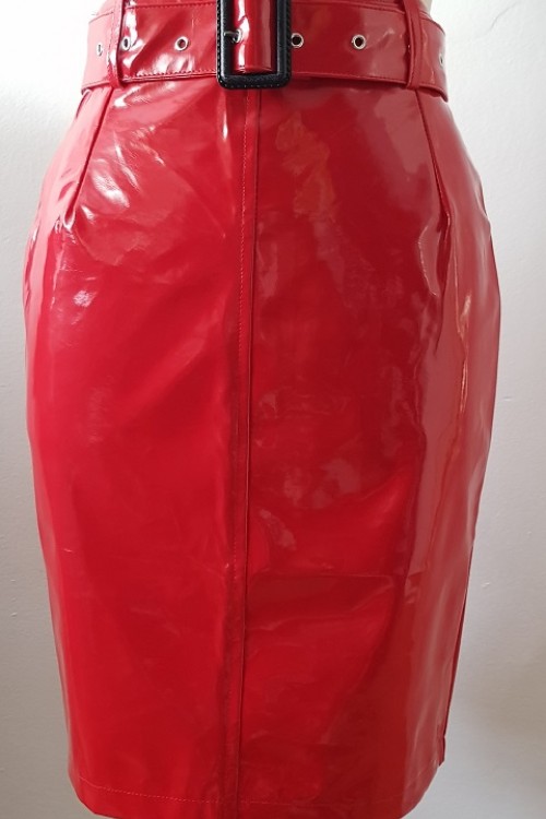 Lack Bleistiftrock rot , Gr. S -- 6XL [099-rot] - €42.00 : LACKINA, www ...